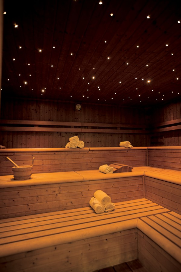 “Aufguss” The Hottest New Sauna Ritual Arrives at a Henri Chenot ...